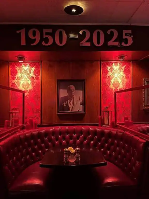 Mike and Jeffrey Mastro acquire Phoenix landmark Durant’s Steakhouse ...