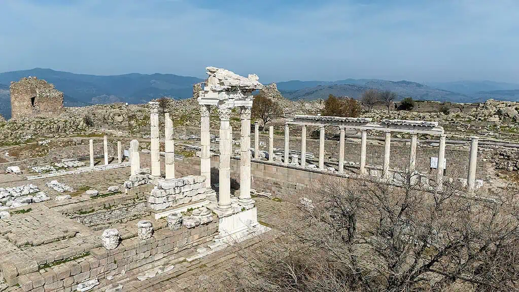 Ancient vial in Turkey shows Romans used human excrement in medicine ...
